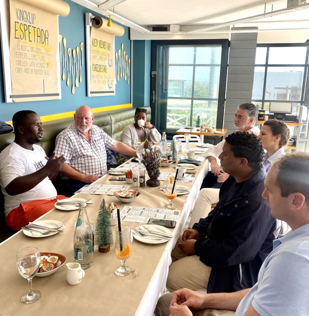 Siyanda Dlamini walks for peace and shares inspiration in Plett ...